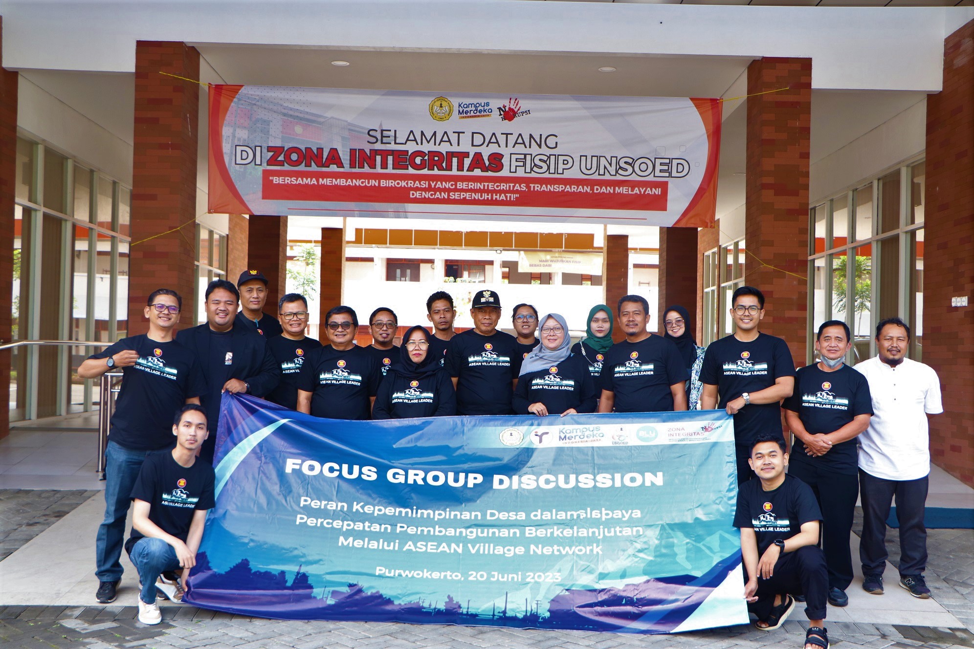 Akademisi Hubungan Internasional Mendiskusikan ASEAN Village Network ...